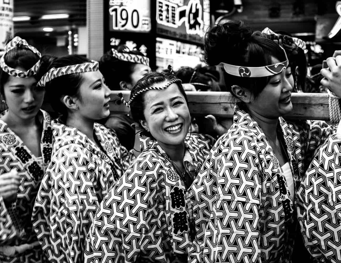 Why is Japan So Crowded? (And 9 Ways to Avoid Everyone!) - A Day Of Zen